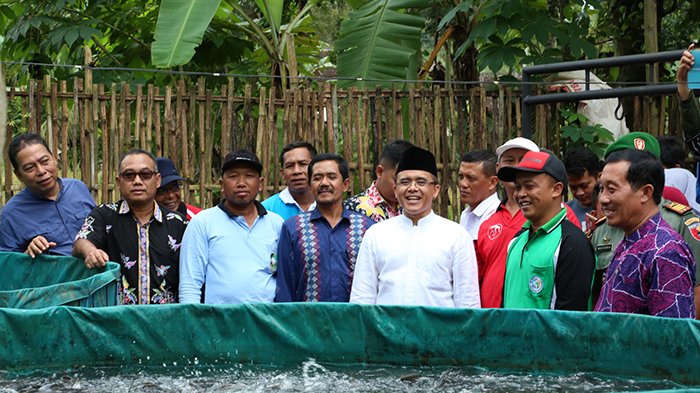 Jaga Ketahanan Pangan Banyuwangi Bentuk Kelompok Asuh Budidaya Ikan ...