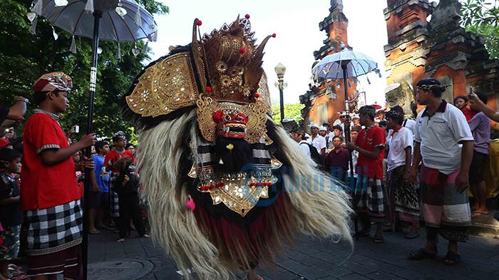 Tari Barong - TribunnewsWiki.com