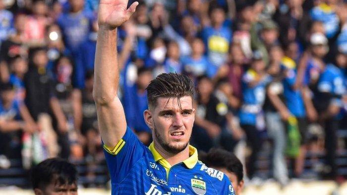 Kabar Persib: Nick Kuiper Ikut Latihan Setelah Demam, 3 Pemain Inti ...