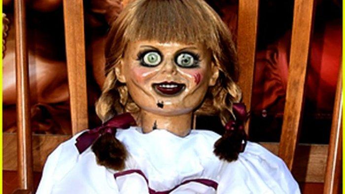 Fakta di Balik Kabar Hilangnya Annabelle dari Museum - Tribun-bali.com