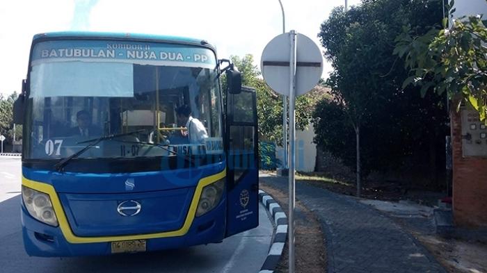 Papan Bus Bandara Cenik Ngiprit, Rute Bandara Ngurah Rai akan Launching ...