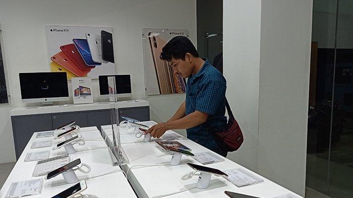 TRIBUN WIKI - Tempat Menyediakan Beragam Merk & Jenis Smartphone, Ini ...