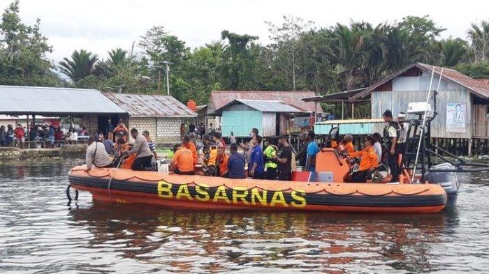 Pesawat Perintis Milik MAF Jatuh di Danau Sentani, Papua - Tribun-bali.com