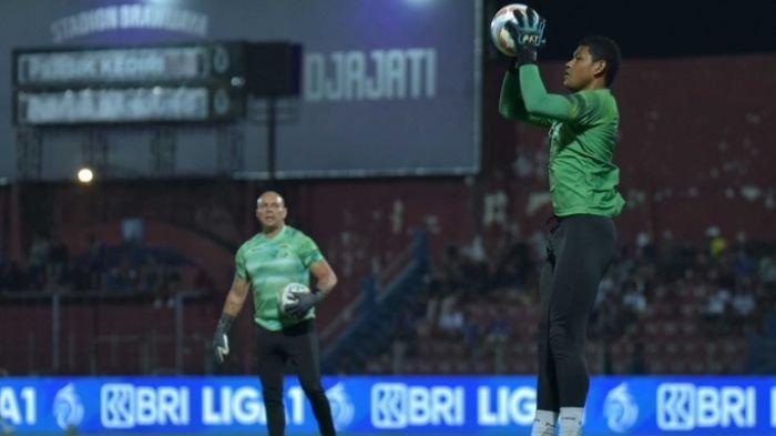 KIPER Baru Persib Bandung Jelang Kontra Bali United, Simak Jadwal ... KIPER Baru Persib Bandung Jelang Kontra Bali United, Simak Jadwal ...