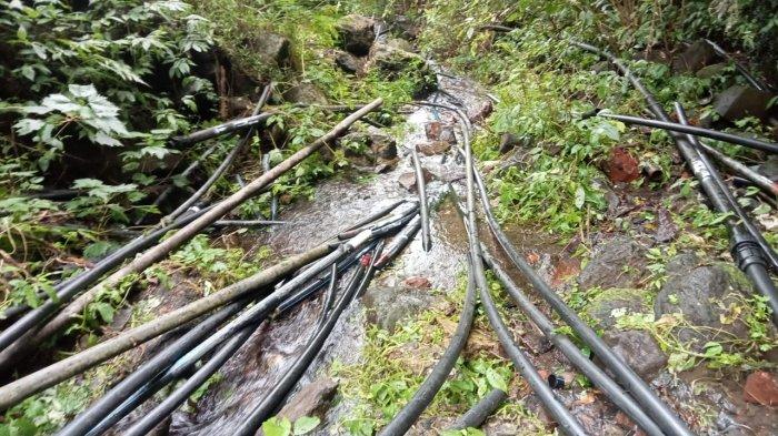 Warga Desa Siakin Bangli Krisis Air untuk MCK, Gara-gara Pipa PAM ...