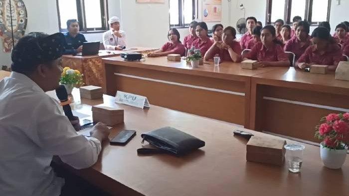 Tingkatkan Partisipasi Kpu Jembrana Sosialisasi Ke Pemilih Pemula Di