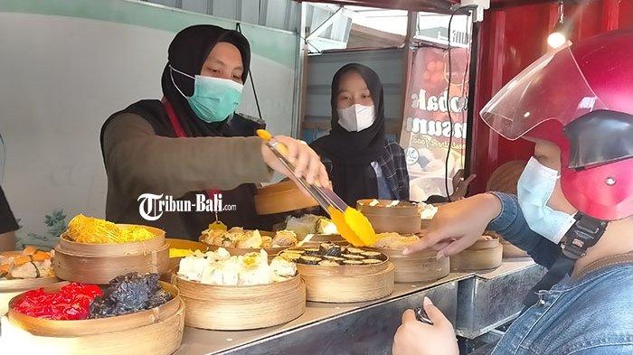Di Usia 21 Tahun Lia Buka Usaha Dimsum Gerobak, Raup Rp1 Juta Per Hari ...