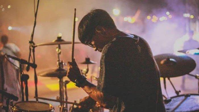 Sang Drummer Ditemukan Meninggal Dunia, Ifan Seventeen Tulis Ucapan ...