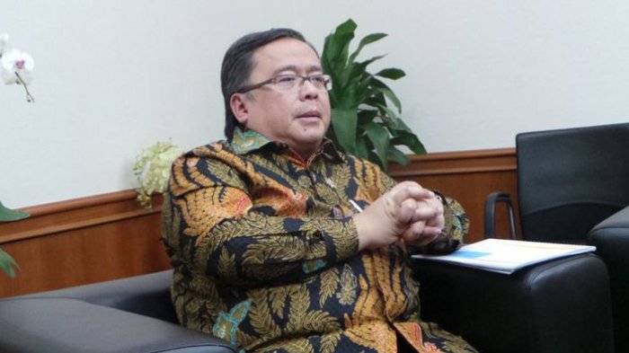 Vaksin Baru Jadi Tahun 2021, Pil Kina Dicoba Jadi Obat Corona - Tribun ...