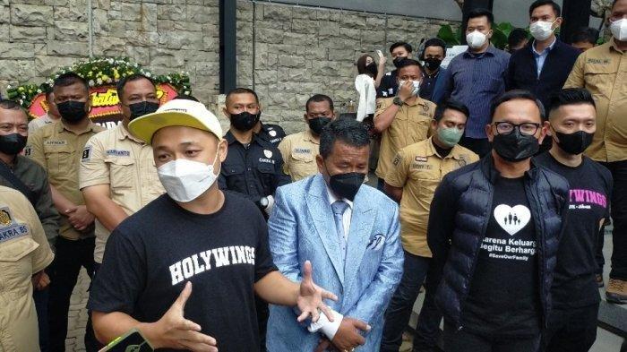 Sejarah Holywings: Dulu Jual Nasi Goreng Kini Jadi Bar, Kelab, dan ...