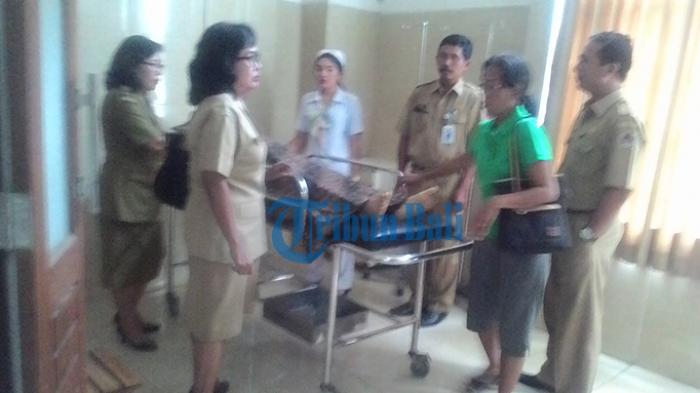 Ambruk di Ruang Kerja, Asisten 1 Bidang Pemerintahan Pemda Klungkung ...