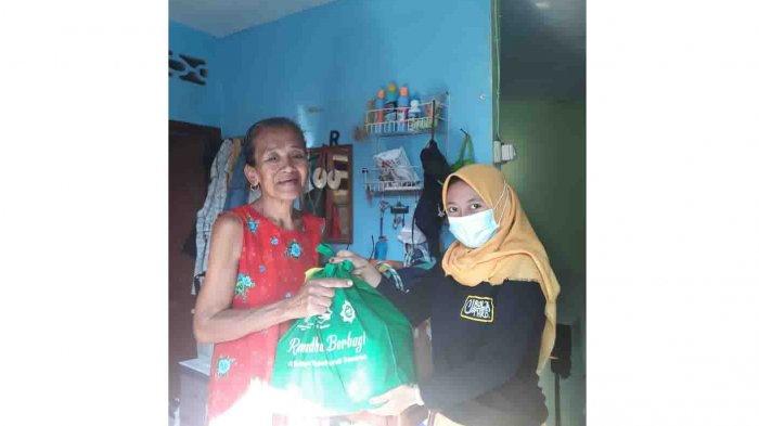 Ramadhan 2021, Ikatan Remaja Masjid Al Ikhlas Denpasar Gelar Bakti Sosial - Tribun-bali.com