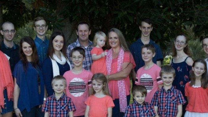 Jeni Bonnel Bersyukur Punya 16 Anak Bahkan Masih Ingin Menambah Lagi ...