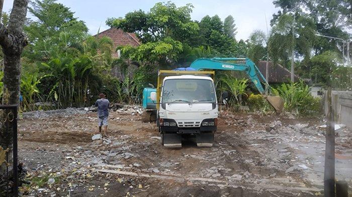 Demi Ruang Hijau Kantor Bupati Gianyar, Kantor Dinas P2TP2A Diratakan ...