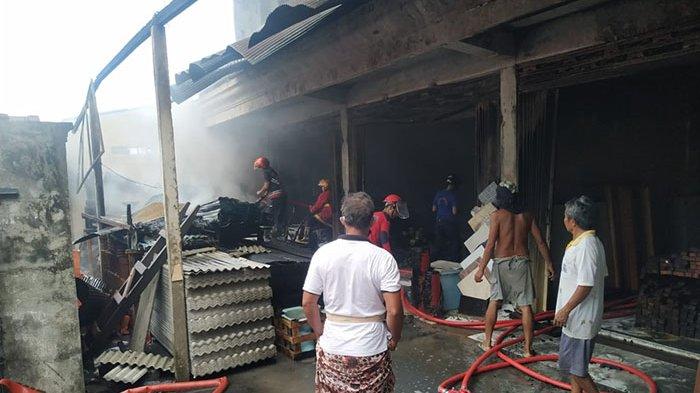 Gusti Parwata Berusaha Tegar Saat Toko Bangunan Miliknya Ludes Terbakar, Alami Kerugian Ratusan ...