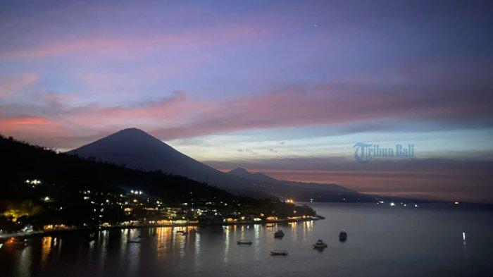 Berburu Matahari Terbenam di Sunset Point Amed, View Gunung Agung ...