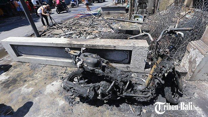BREAKING NEWS - Sepeda Motor Meledak di Denpasar, Toko Meubel dan Kasur ...
