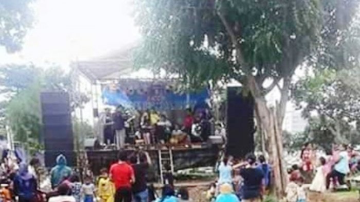 Lokasi Konser Dangdut Ini Bikin Merinding, Penontonnya Pun Wajib Lihat ...