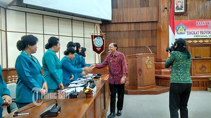 Gubernur Koster Soroti Program PKK yang Malah Dibuat oleh Dinas PMD ...