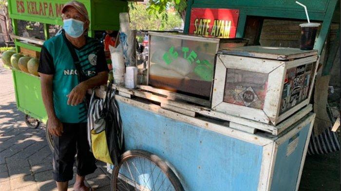 Cerita Murad, Penjual Es Teh Mocca Keliling di Denpasar, Omzet ...