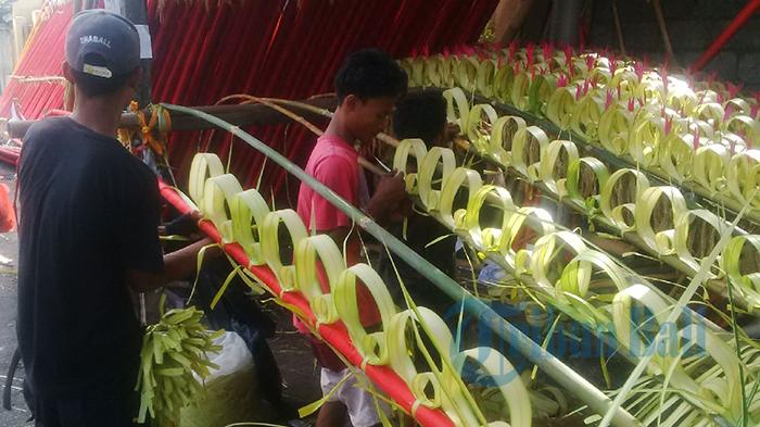 Harga Penjor Mulai Rp 200 Ribu di Sini, Bisa Langsung Antar dan Pasang ...