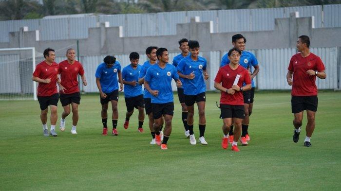 Berikut Line Up Timnas Indonesia Vs UEA, Shin Tae-yong, Lini Belakang Timnas Jadi Perhatian ...