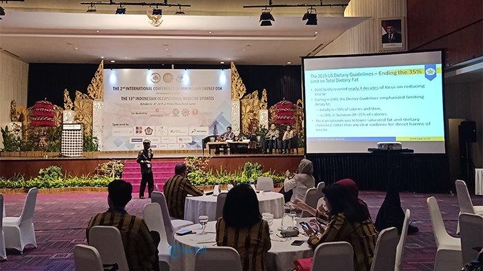 Hadirkan 4 Pakar, Isu Kelapa Sawit Dibahas Pada IOMU ke-13 Perdoki ...