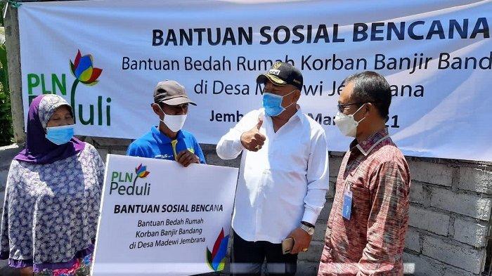 PLN Peduli Bedah Rumah di Jembrana - Tribun-bali.com
