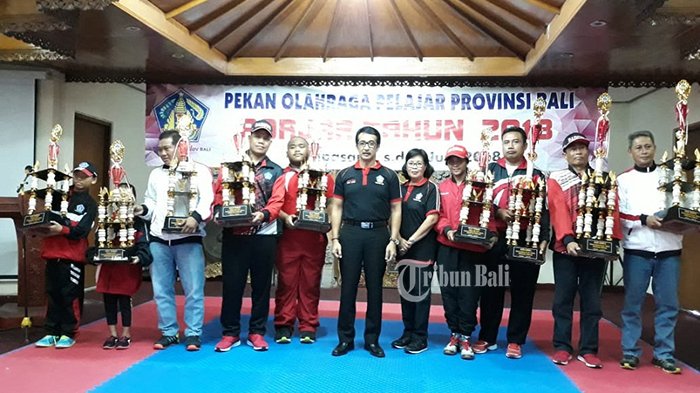 Kota Denpasar Resmi Keluar Sebagai Juara Umum Porjar Provinsi Bali 2018 - Tribun-bali.com