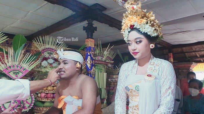 Metatah Umat Hindu Bali, Menghilangkan Sad Ripu Dalam Diri Manusia ...