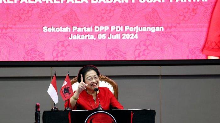 Ganjar dan Ahok Jadi Ketua DPP PDIP, Megawati Masukkan Sosok Baru di Kepengurusan - Tribun-bali.com