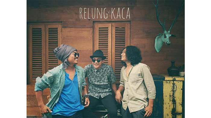 Relung Kaca Band Rilis Mini Album ‘Pang Ping Pung’ di Singaraja dan ...