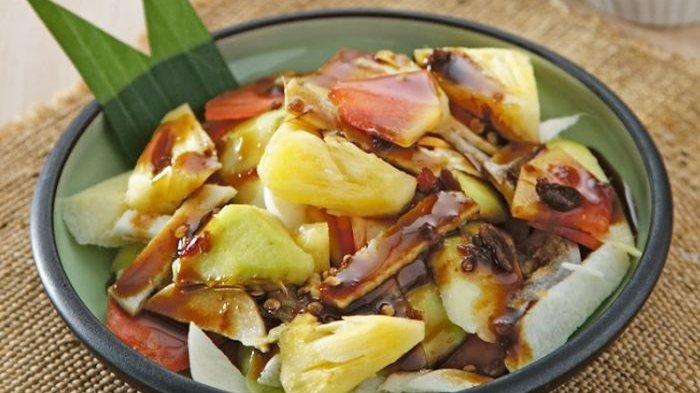 Resep dan Cara Membuat Rujak Kuah Pindang, Cita Rasa Khas Bali yang ...