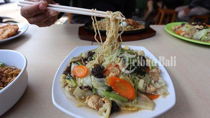 Kebayang Nikmatnya Bakmi Dicampur Capcay? Yuk Cicipi Menu Bakmi Capcay ...