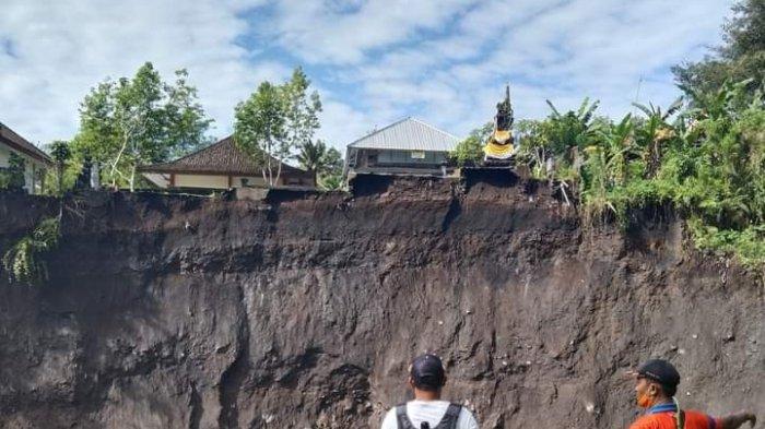 Rawan Longsor, SMP Negeri 3 Bebandem Bangun UKS Dekat Bantaran Sungai, Kepsek: Ditentukan ...