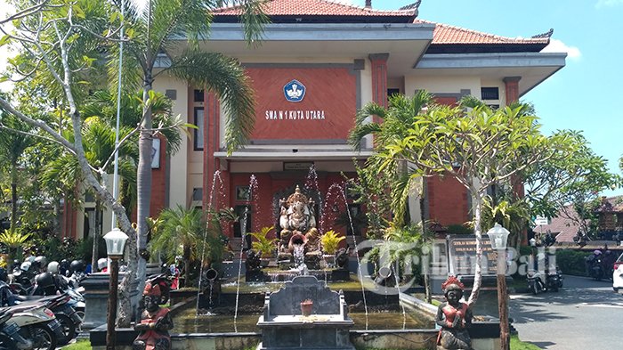 Daftar 15 SMA/SMK Terbaik di Bali Beserta Minimal Nilai UTBK yang ...