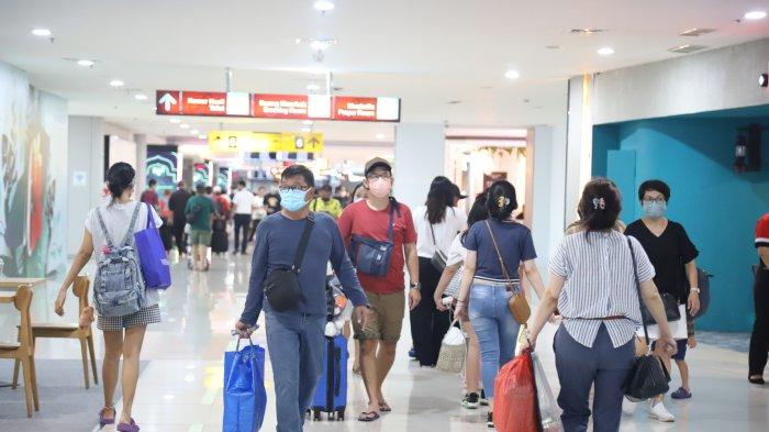 WAISAK 2022, Trafik Penumpang Bandara Ngurah Rai Bali Naik 18 Persen - Tribun-bali.com