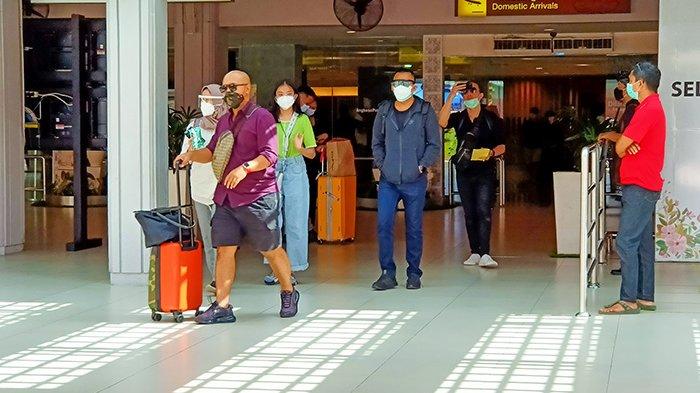 Tertinggi Selama Pandemi, Kedatangan Penumpang di Bandara Ngurah Rai Capai 9 Ribu Lebih - Tribun ...