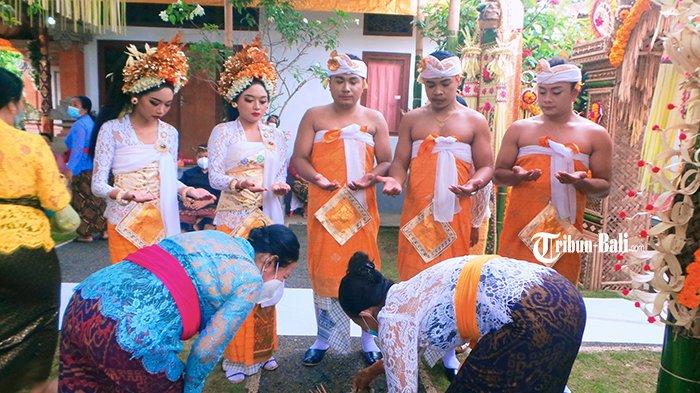 Yadnya Dalam Hindu Bali sebagai Wujud Bakti pada Tuhan - Tribun-bali.com