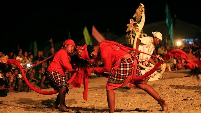 Sang Hyang Jaran sebagai Sesari, Ada Sejak Tahun 1894 Masehi - Tribun ...