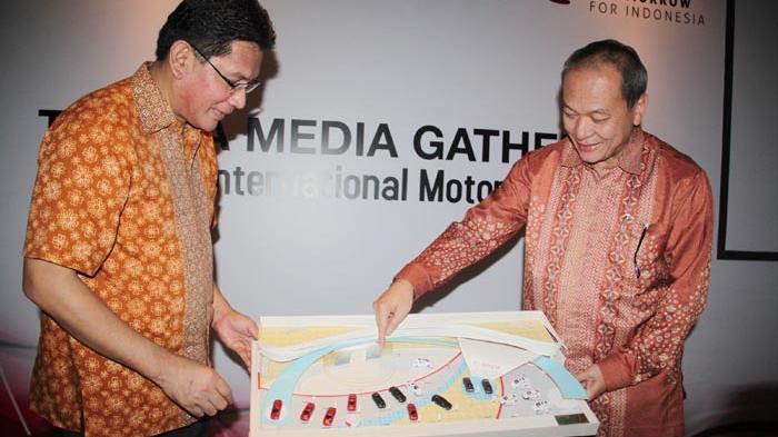 Semangat Merah Putih Warnai Booth Toyota di IIMS 2014 - Tribun-bali.com