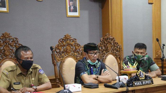 Wabup Suiasa Pimpin Rapat Koordinasi Tim Verifikasi Tempat Ibadah di Masa Pandemi Covid-19 ...