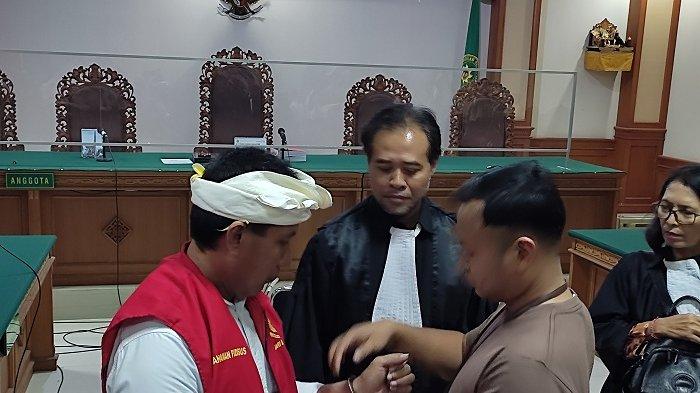 Update Tipikor: Terdakwa Kasus Pungli Bendesa Adat Berawa Ajukan Pledoi ...