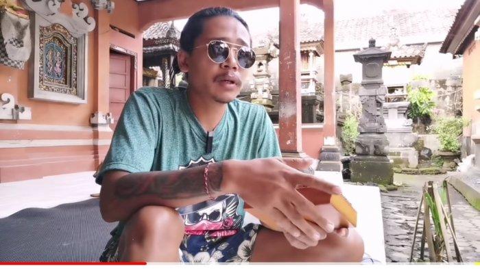 Kenang Karya Tepeng, YouTuber Bali Made Rasta Persembahan Lagu Steven ...