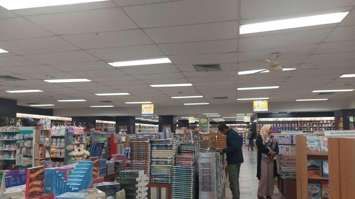 Tawarkan Program Angkut, Gramedia Pangkalpinang Beri Diskon Hingga 90 Persen - Bangkapos.com