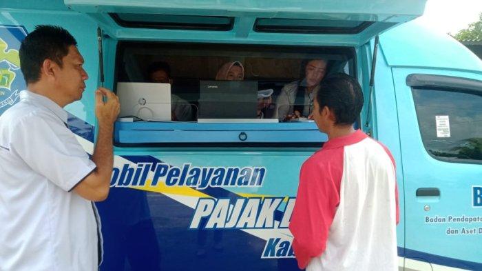 Permudah Layanan, Mobil Pelayanan Pajak BPPKAD Bangka Datangi Warga ...