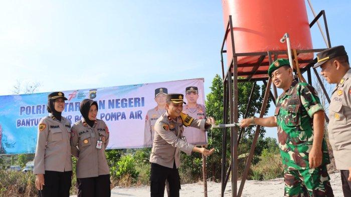Bantu Warga Mapur yang Kesulitan Air Bersih, Polres Bangka Berikan Bantuan Sumur Bor - Bangkapos.com