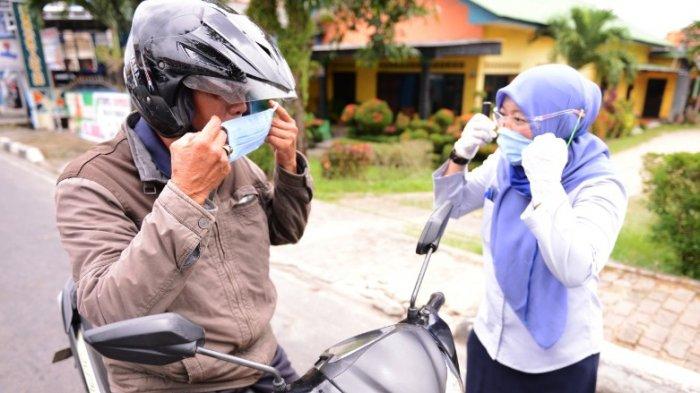 PT Timah Bagikan 2.500 Masker di Pangkalpinang Sekaligus Ajak ...