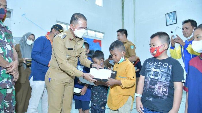 Jeritan Puluhan Bocah Ketika Dikhitan, Sempat Manangis Namun Akhirnya ...