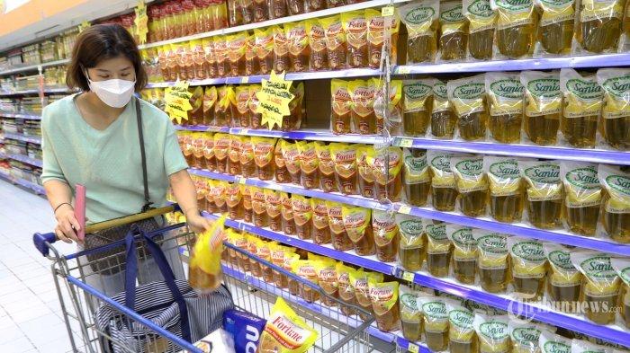 Harga Minyak Goreng Hari Ini, Cek Penurunan Harga Migor di Alfamart dan ...